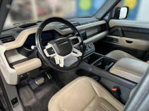 Land Rover Defender 2021 in Vilnius, with an engine capacity of 3.00 L and mileage of 167 thousand km for 40000 €, photo 14 on AUTOMOTO.COM.LV