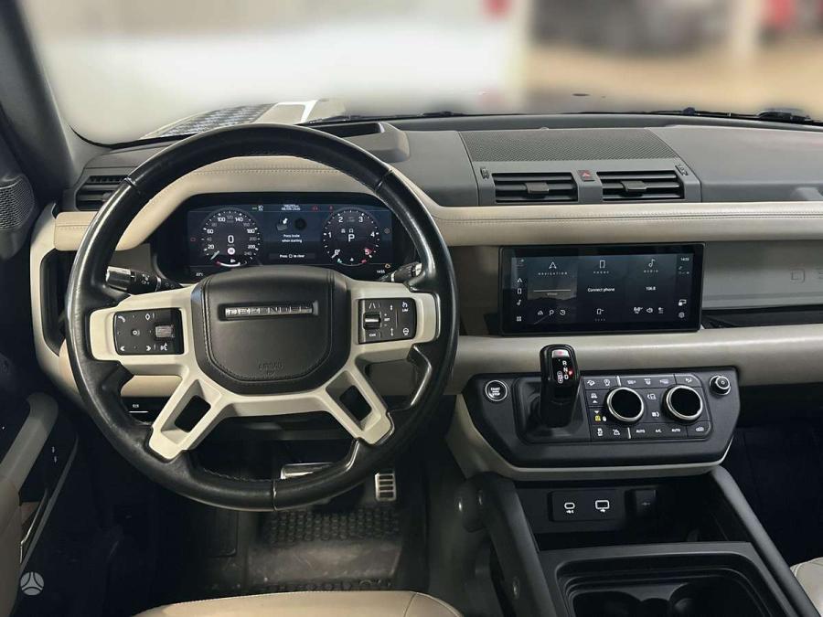 Land Rover Defender 2021 in Vilnius, with an engine capacity of 3.00 L and mileage of 167 thousand km for 40000 €, photo 18 on AUTOMOTO.COM.LV