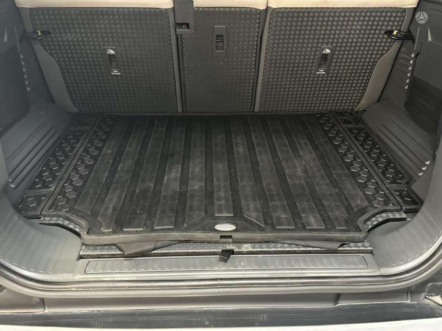 Land Rover Defender 2021 in Vilnius, with an engine capacity of 3.00 L and mileage of 167 thousand km for 40000 €, photo 22 on AUTOMOTO.COM.LV