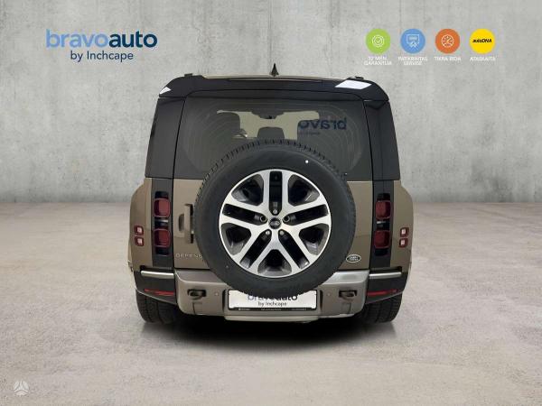 Land Rover Defender 2022 Viļņa, ar dzinēja tilpumu 3.00 L un nobraukumu 103 tūkst. km par 57000 €, foto 5 vietnē AUTOMOTO.COM.LV