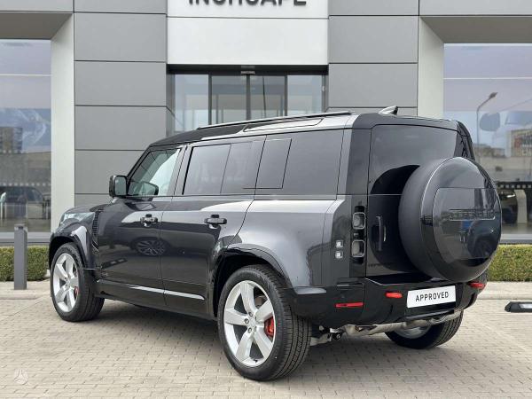 Land Rover Defender 2025 in Vilnius, with an engine capacity of 3.00 L and mileage of 20 thousand km for 90500 €, photo 5 on AUTOMOTO.COM.LV