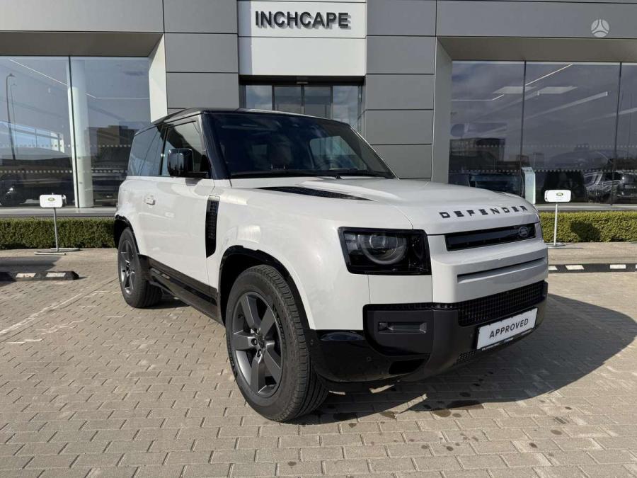 Land Rover Defender 2026 in Vilnius, with an engine capacity of 3.00 L and mileage of 14 thousand km for 81600 €, photo 4 on AUTOMOTO.COM.LV