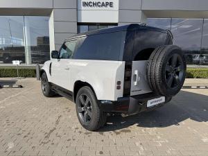 Land Rover Defender 2026 in Vilnius, with an engine capacity of 3.00 L and mileage of 14 thousand km for 81600 €, photo 7 on AUTOMOTO.COM.LV