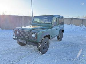 Green Land Rover Defender 2004 in Telschi, with an engine capacity of 2.50 L and mileage of 320 thousand km for 19800 €, photo 2 on AUTOMOTO.COM.LV
