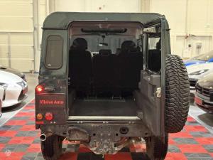 Zaļš Land Rover Defender 2013 Viļņa, ar dzinēja tilpumu 2.20 L un nobraukumu 148 tūkst. km par 37499 €, foto 26 vietnē AUTOMOTO.COM.LV