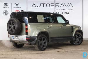 Green Land Rover Defender 2020 in Riga, with an engine capacity of 3.00 L and mileage of 192 thousand km for 39900 €, photo 2 on AUTOMOTO.COM.LV