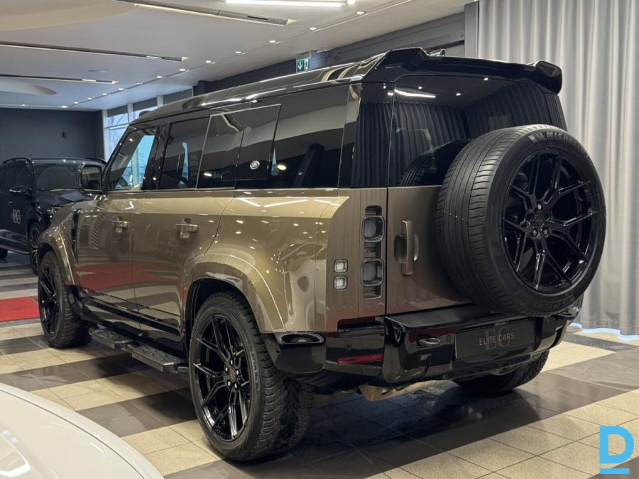 Zaļš Land Rover Defender 2021 Mārupe, ar dzinēja tilpumu 3.00 L un nobraukumu 167 tūkst. km par 59990 €, foto 3 vietnē AUTOMOTO.COM.LV