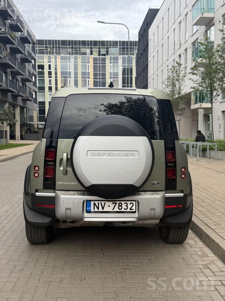 Zaļš Land Rover Defender 2021 Rīga, ar dzinēja tilpumu 3.00 L un nobraukumu 118 tūkst. km par 44890 €, foto 9 vietnē AUTOMOTO.COM.LV
