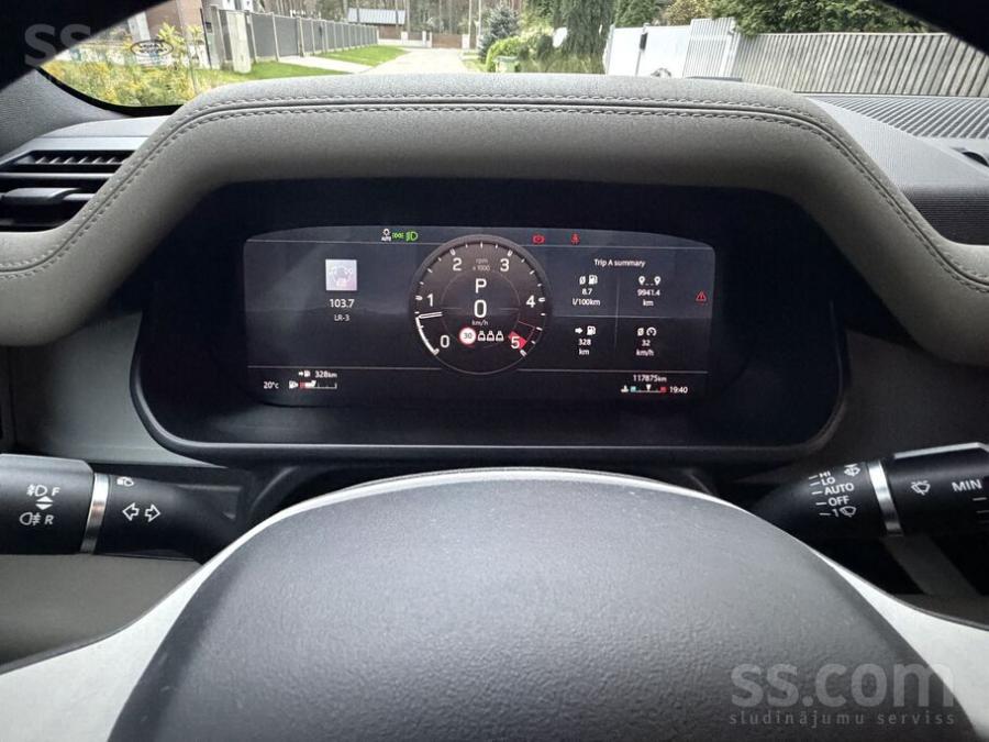 Zaļš Land Rover Defender 2021 Rīga, ar dzinēja tilpumu 3.00 L un nobraukumu 118 tūkst. km par 44890 €, foto 39 vietnē AUTOMOTO.COM.LV