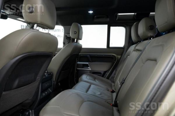 Zaļš Land Rover Defender 2022 Rīga, ar dzinēja tilpumu 3.00 L un nobraukumu 139 tūkst. km par 58900 €, foto 7 vietnē AUTOMOTO.COM.LV