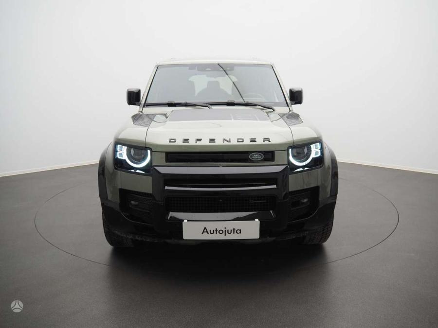 Zaļš Land Rover Defender 2022 Viļņa, ar dzinēja tilpumu 3.00 L un nobraukumu 92 tūkst. km par 65000 €, foto 2 vietnē AUTOMOTO.COM.LV
