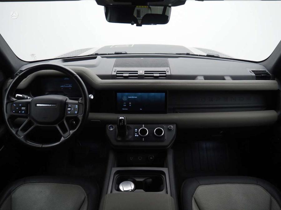 Zaļš Land Rover Defender 2022 Viļņa, ar dzinēja tilpumu 3.00 L un nobraukumu 92 tūkst. km par 65000 €, foto 18 vietnē AUTOMOTO.COM.LV