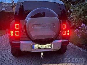 Zaļš Land Rover Defender 2023 Jelgava, ar dzinēja tilpumu 3.00 L un nobraukumu 115 tūkst. km par 49000 €, foto 8 vietnē AUTOMOTO.COM.LV