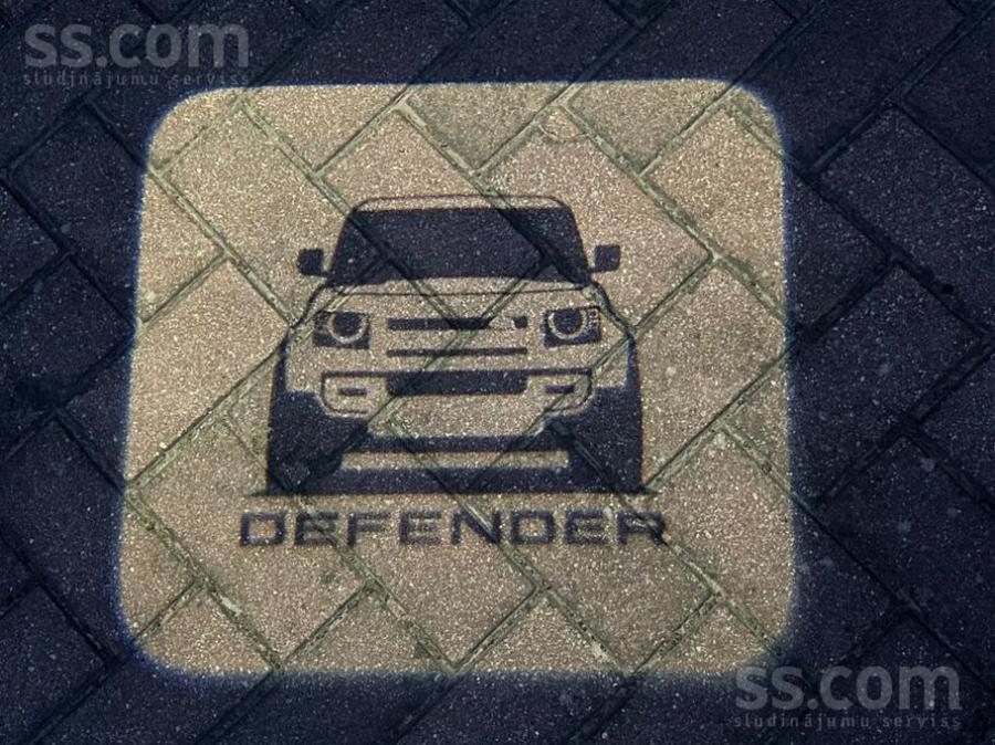 Zaļš Land Rover Defender 2023 Jelgava, ar dzinēja tilpumu 3.00 L un nobraukumu 115 tūkst. km par 49000 €, foto 10 vietnē AUTOMOTO.COM.LV