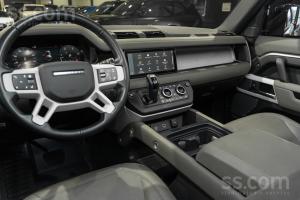 Zaļš Land Rover Defender 2024 Rīga, ar dzinēja tilpumu 3.00 L un nobraukumu 42 tūkst. km par 65000 €, foto 11 vietnē AUTOMOTO.COM.LV