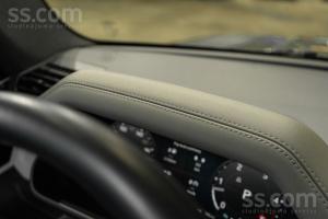 Zaļš Land Rover Defender 2024 Rīga, ar dzinēja tilpumu 3.00 L un nobraukumu 42 tūkst. km par 65000 €, foto 22 vietnē AUTOMOTO.COM.LV