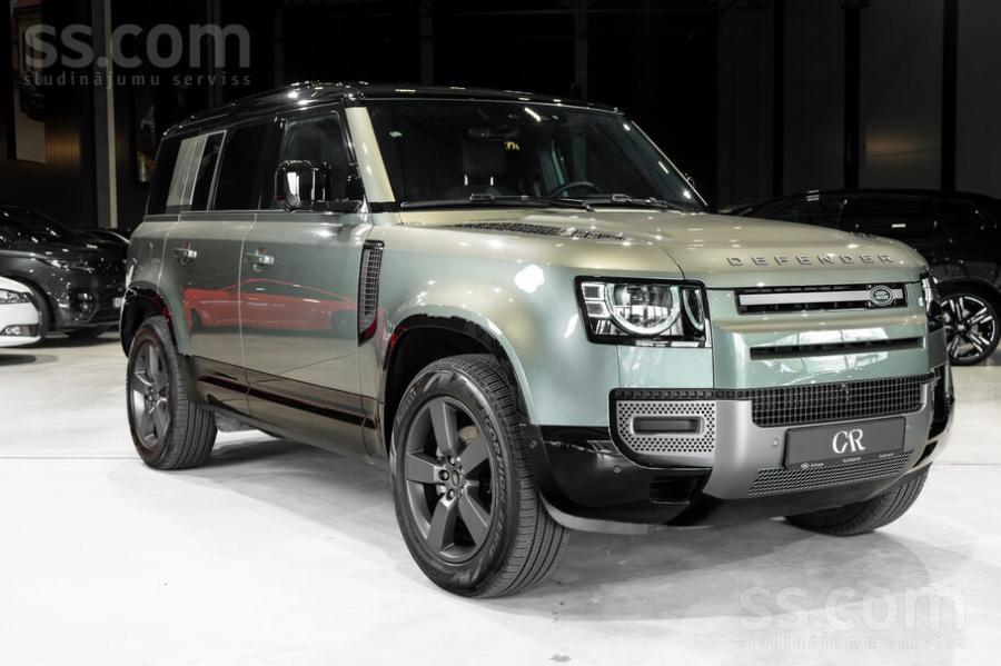 Green Land Rover Defender 2025 in Riga, with an engine capacity of 3.00 L and mileage of 12 thousand km for 72500 €, photo 4 on AUTOMOTO.COM.LV
