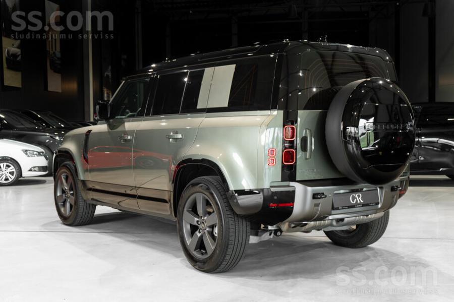 Green Land Rover Defender 2025 in Riga, with an engine capacity of 3.00 L and mileage of 12 thousand km for 72500 €, photo 7 on AUTOMOTO.COM.LV