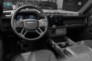 Green Land Rover Defender 2025 in Riga, with an engine capacity of 3.00 L and mileage of 12 thousand km for 72500 €, photo 11 on AUTOMOTO.COM.LV