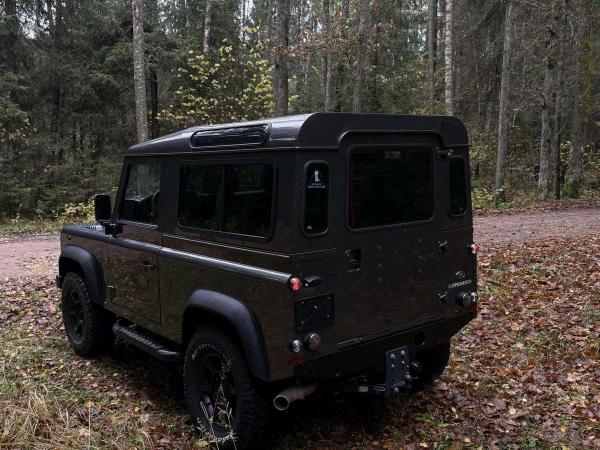 Pelēks Land Rover Defender 2014 Telšiai, ar dzinēja tilpumu 2.20 L un nobraukumu 131 tūkst. km par 35800 €, foto 11 vietnē AUTOMOTO.COM.LV