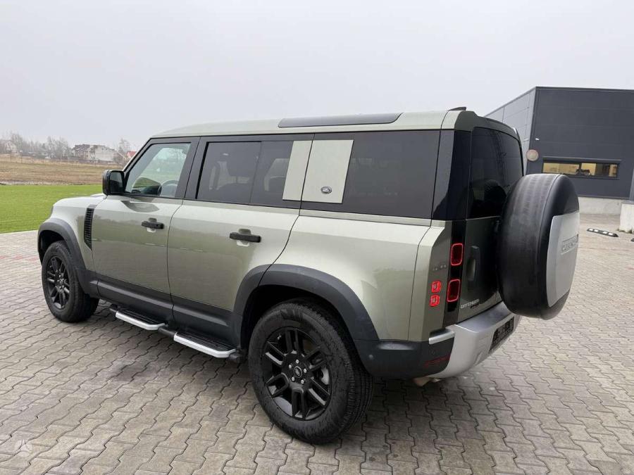 Grey Land Rover Defender 2020 in Siauliai, with an engine capacity of 2.00 L and mileage of 151 thousand km for 36500 €, photo 6 on AUTOMOTO.COM.LV