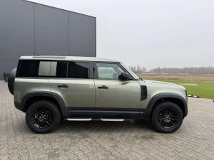 Grey Land Rover Defender 2020 in Siauliai, with an engine capacity of 2.00 L and mileage of 151 thousand km for 36500 €, photo 8 on AUTOMOTO.COM.LV