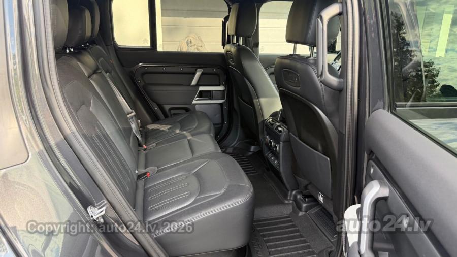 Pelēks Land Rover Defender 2021 Pērnava, ar dzinēja tilpumu 3.00 L un nobraukumu 113 tūkst. km par 64900 €, foto 13 vietnē AUTOMOTO.COM.LV