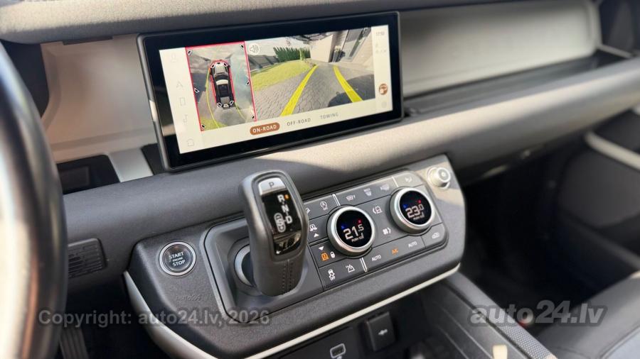 Pelēks Land Rover Defender 2021 Pērnava, ar dzinēja tilpumu 3.00 L un nobraukumu 113 tūkst. km par 64900 €, foto 16 vietnē AUTOMOTO.COM.LV