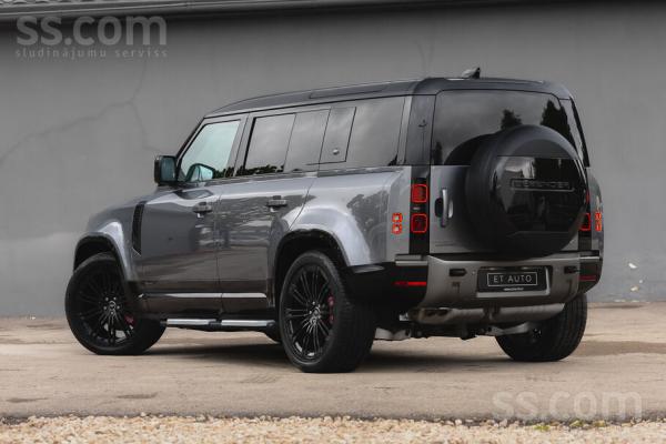 Pelēks Land Rover Defender 2021 Jelgava, ar dzinēja tilpumu 3.00 L un nobraukumu 192 tūkst. km par 50000 €, foto 7 vietnē AUTOMOTO.COM.LV