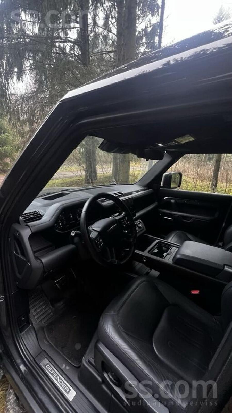 Pelēks Land Rover Defender 2022 Rīga, ar dzinēja tilpumu 3.00 L un nobraukumu 88 tūkst. km par 55999 €, foto 6 vietnē AUTOMOTO.COM.LV