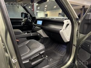 Pelēks Land Rover Defender 2022 Rīga, ar dzinēja tilpumu 3.00 L un nobraukumu 90 tūkst. km par 47490 €, foto 13 vietnē AUTOMOTO.COM.LV