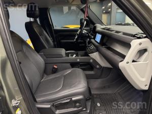 Pelēks Land Rover Defender 2022 Rīga, ar dzinēja tilpumu 3.00 L un nobraukumu 90 tūkst. km par 47490 €, foto 14 vietnē AUTOMOTO.COM.LV