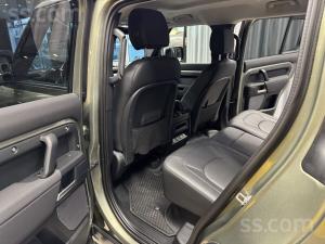 Pelēks Land Rover Defender 2022 Rīga, ar dzinēja tilpumu 3.00 L un nobraukumu 90 tūkst. km par 47490 €, foto 18 vietnē AUTOMOTO.COM.LV