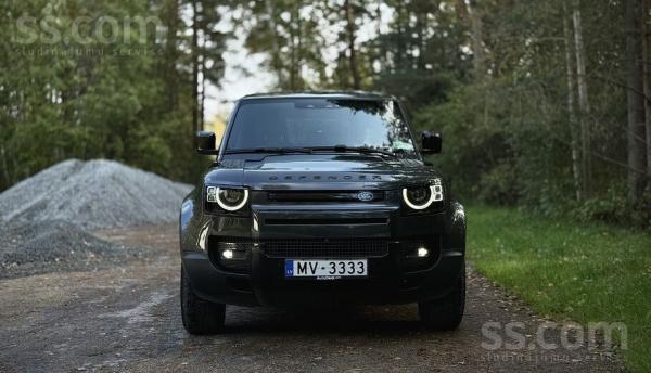 Pelēks Land Rover Defender 2022 Rīga, ar dzinēja tilpumu 3.00 L un nobraukumu 163 tūkst. km par 42850 €, foto 3 vietnē AUTOMOTO.COM.LV