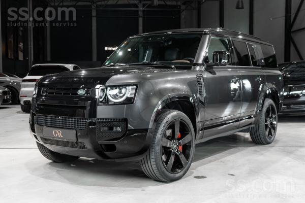 Pelēks Land Rover Defender 2023 Rīga, ar dzinēja tilpumu 3.00 L un nobraukumu 61 tūkst. km par 82159 €, foto  vietnē AUTOMOTO.COM.LV