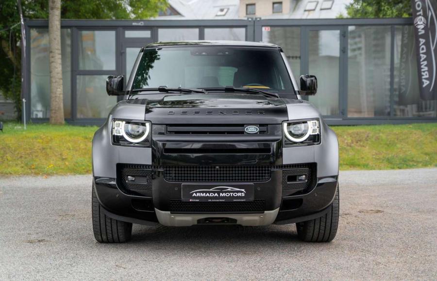 Pelēks Land Rover Defender 2024 Viļņa, ar dzinēja tilpumu 3.00 L un nobraukumu 32 tūkst. km par 83900 €, foto 5 vietnē AUTOMOTO.COM.LV