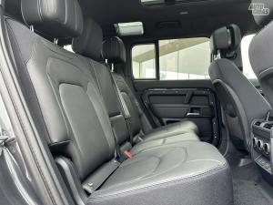 Pelēks Land Rover Defender 2025 Viļņa, ar dzinēja tilpumu 3.00 L un nobraukumu 20 tūkst. km par 100900 €, foto 17 vietnē AUTOMOTO.COM.LV