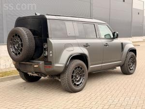 Pelēks Land Rover Defender 2025 Rīga, ar dzinēja tilpumu 4.40 L un nobraukumu 13 tūkst. km par 179990 €, foto 5 vietnē AUTOMOTO.COM.LV