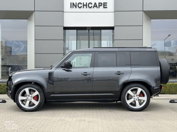 Grey Land Rover Defender 2025 in Vilnius, with an engine capacity of 3.00 L and mileage of 20 thousand km for 90500 €, photo 4 on AUTOMOTO.COM.LV