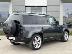 Grey Land Rover Defender 2025 in Vilnius, with an engine capacity of 3.00 L and mileage of 20 thousand km for 90500 €, photo 7 on AUTOMOTO.COM.LV