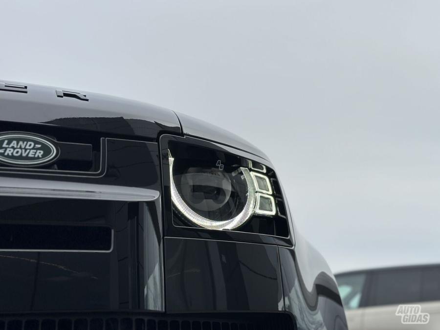 Grey Land Rover Defender 2025 in Vilnius, with an engine capacity of 3.00 L and mileage of 20 thousand km for 90500 €, photo 8 on AUTOMOTO.COM.LV