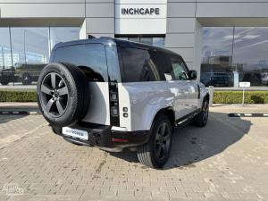 Grey Land Rover Defender 2026 in Vilnius, with an engine capacity of 3.00 L and mileage of 15 thousand km for 80000 €, photo 5 on AUTOMOTO.COM.LV