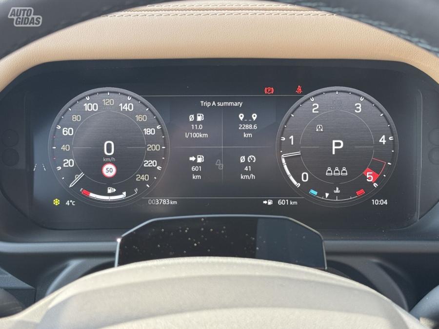Grey Land Rover Defender 2026 in Vilnius, with an engine capacity of 3.00 L and mileage of 15 thousand km for 80000 €, photo 14 on AUTOMOTO.COM.LV