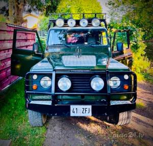 Land Rover Defender 1991 in Tallinn, with an engine capacity of 2.50 L and mileage of 0 thousand km for 7900 €, photo 3 on AUTOMOTO.COM.LV
