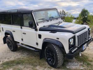 Balts Land Rover Defender 2009 Saue, ar dzinēja tilpumu 2.40 L un nobraukumu 165 tūkst. km par 37900 €, foto 3 vietnē AUTOMOTO.COM.LV