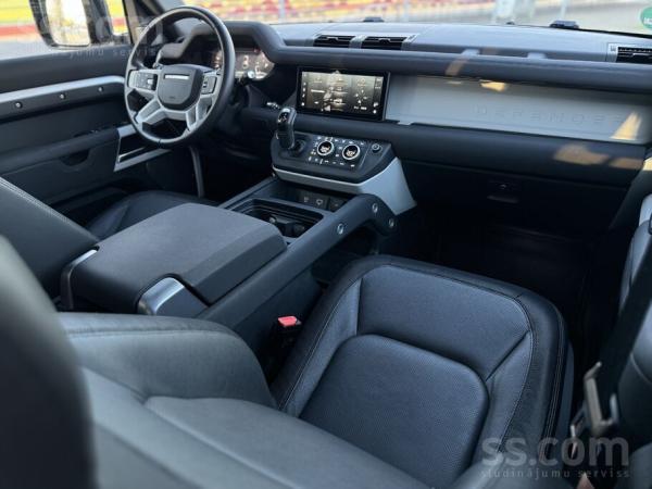 Balts Land Rover Defender 2023 Rīga, ar dzinēja tilpumu 3.00 L un nobraukumu 0 tūkst. km par 26500 €, foto 6 vietnē AUTOMOTO.COM.LV