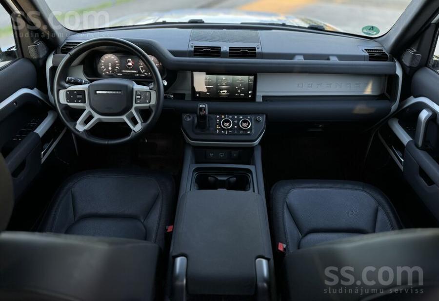 Balts Land Rover Defender 2023 Rīga, ar dzinēja tilpumu 3.00 L un nobraukumu 0 tūkst. km par 26500 €, foto 11 vietnē AUTOMOTO.COM.LV