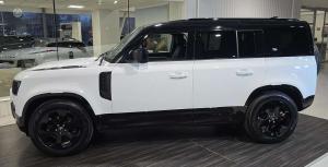 Balts Land Rover Defender 2024 Šauļi, ar dzinēja tilpumu 3.00 L un nobraukumu 35 tūkst. km par 58300 €, foto 7 vietnē AUTOMOTO.COM.LV