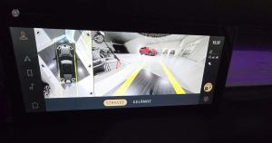 Balts Land Rover Defender 2024 Šauļi, ar dzinēja tilpumu 3.00 L un nobraukumu 35 tūkst. km par 58300 €, foto 19 vietnē AUTOMOTO.COM.LV