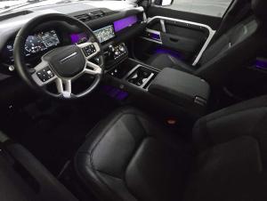 Balts Land Rover Defender 2024 Šauļi, ar dzinēja tilpumu 3.00 L un nobraukumu 35 tūkst. km par 58300 €, foto 31 vietnē AUTOMOTO.COM.LV